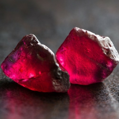 Diamantes Rojos: Significado y Curiosidades - Joyas.es